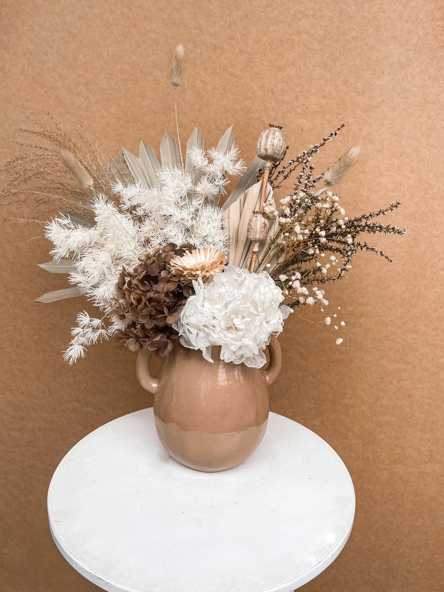 Chocolate brown preserved flowers – Beach to Bloom